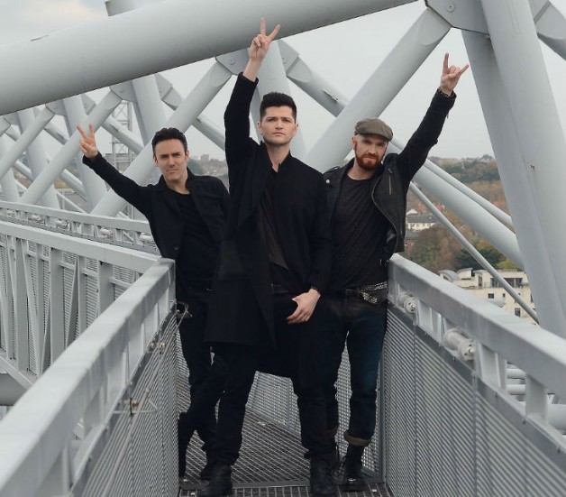 The Script pay tribute to late bandmate Mark Sheehan during Electric ...