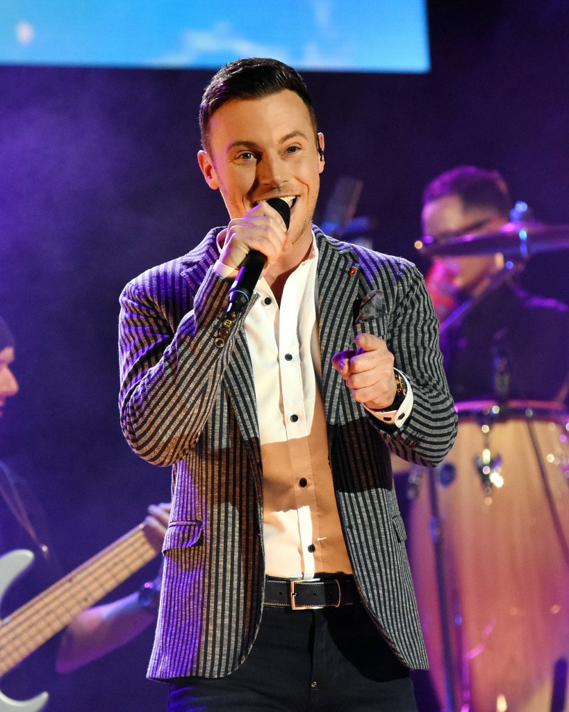 Nathan Carter spotted kissing mystery blonde... and fans are NOT happy