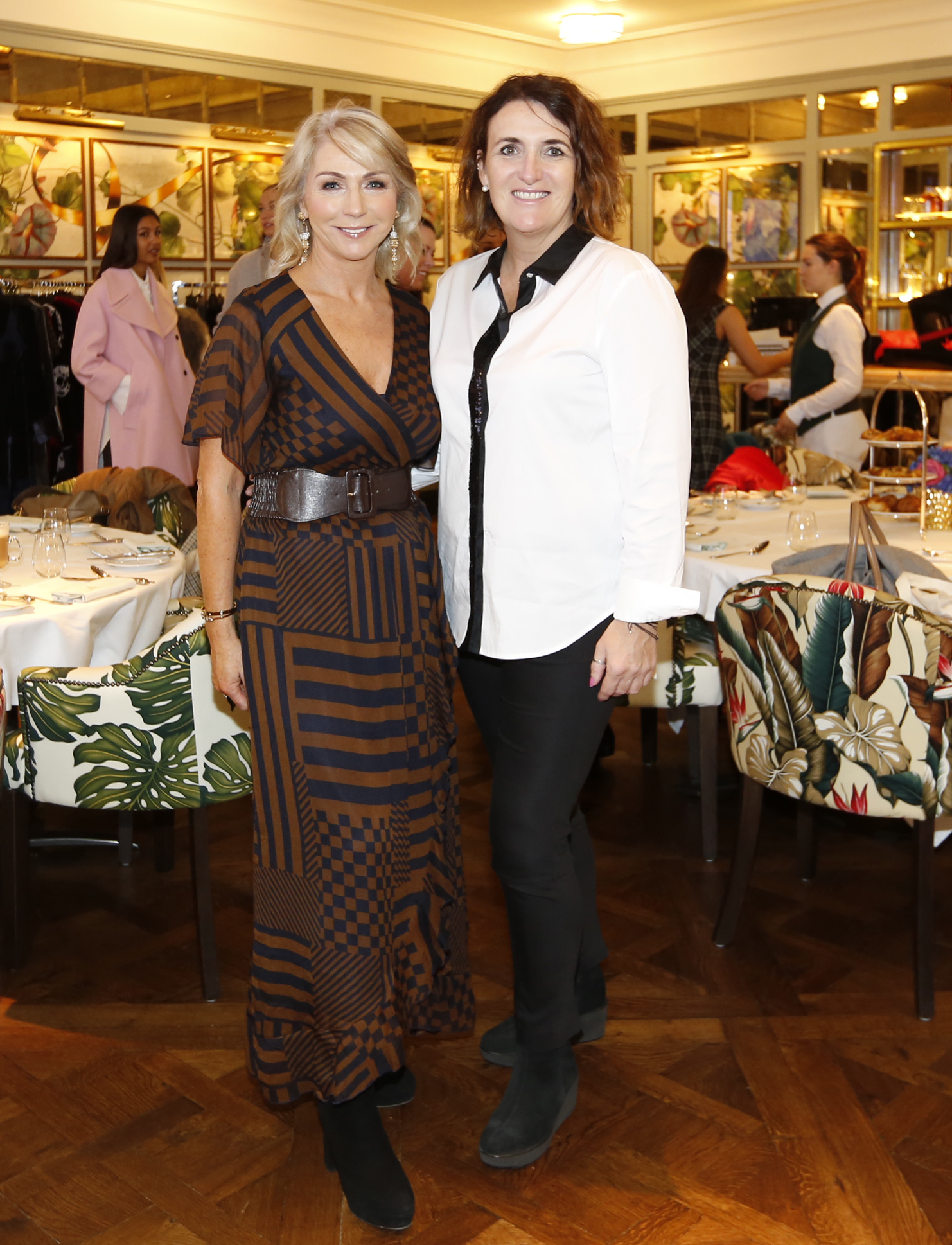 NO FEE0030 Social Diffusion Christmas Winter Collection - Kate Gleeson ...