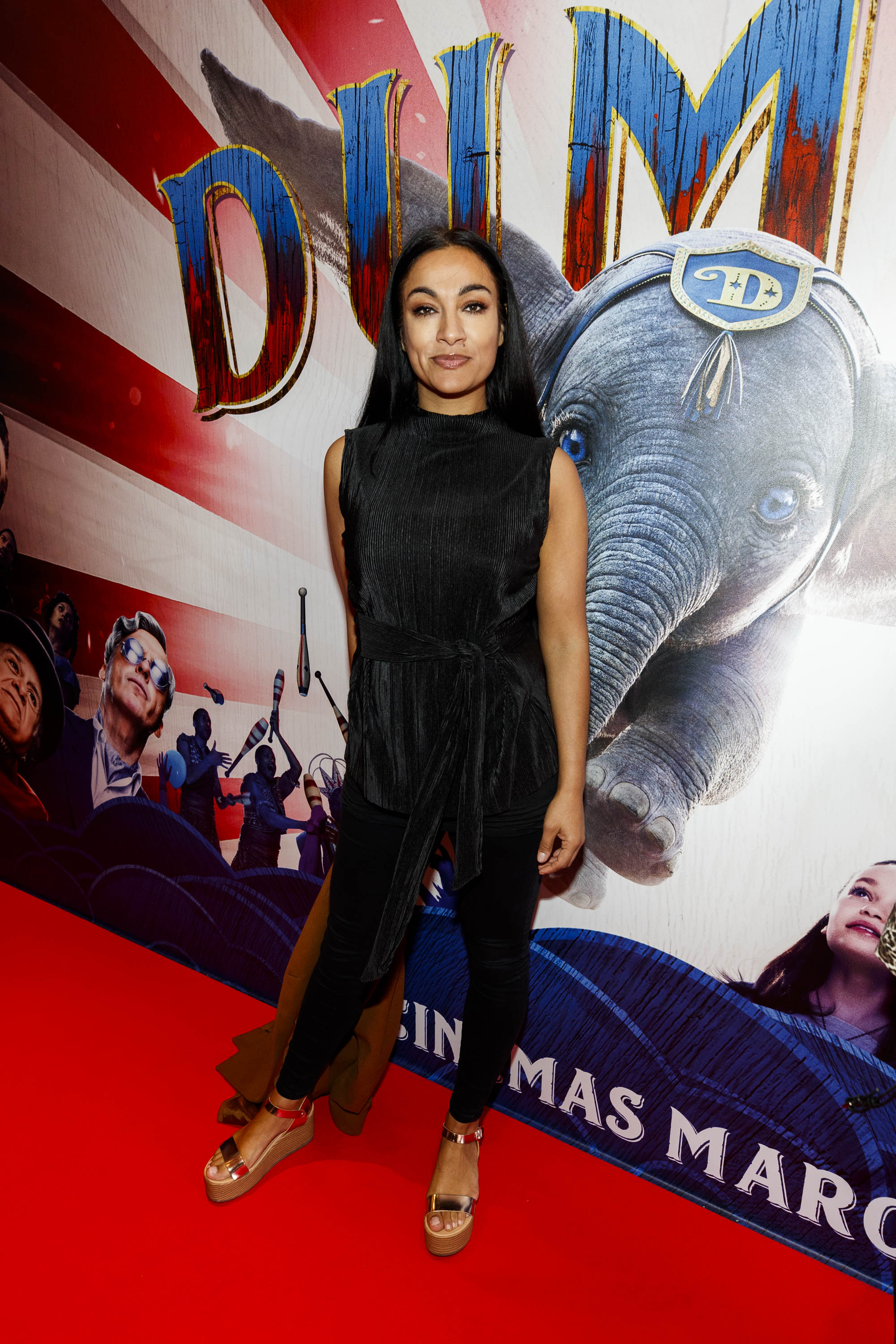 Dumbo Premiere 010 - VIP Magazine