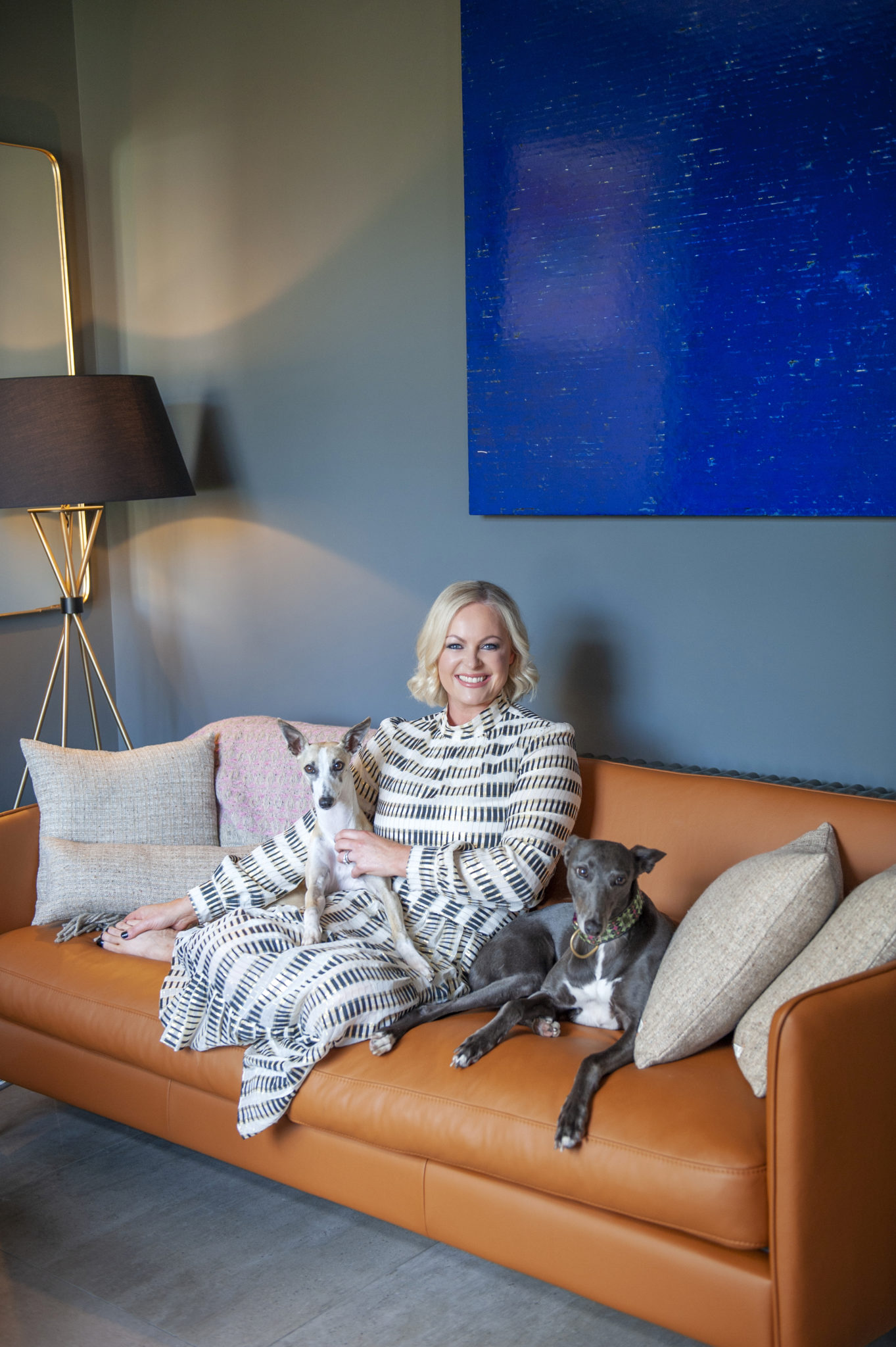 Amanda Brunker: "I wasn't born rich, but I was born happy!" - VIP Magazine