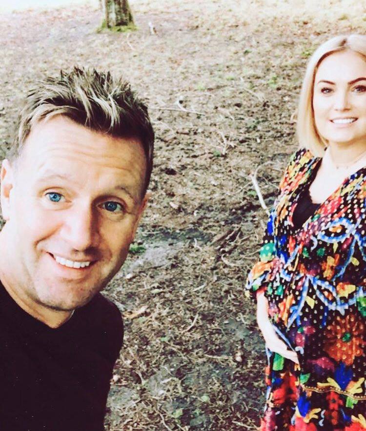 Mike Denver shares rare wedding snaps to mark 8th anniversary - VIP ...