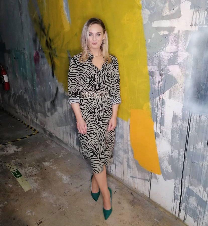 Steal her Style! Elaine Kinsella stuns in zebra print dress as she ...