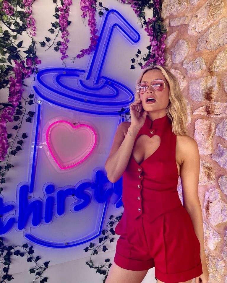Laura Whitmore shares why she re-wore red suit - VIP Magazine