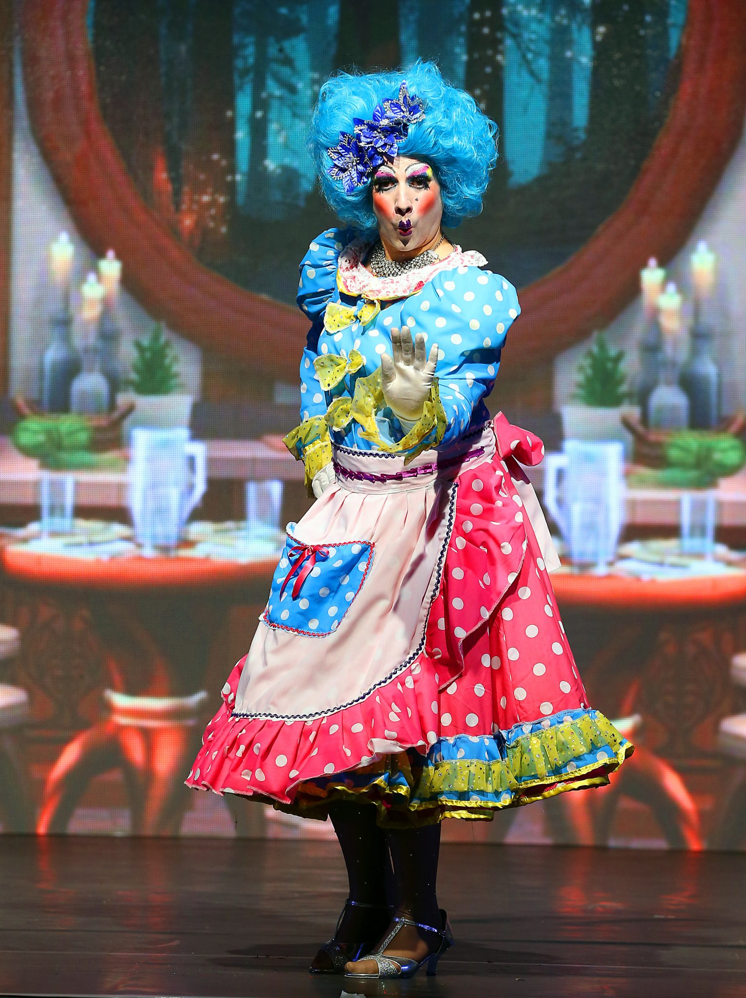 Take a look inside Alan Hughes' Snow White panto