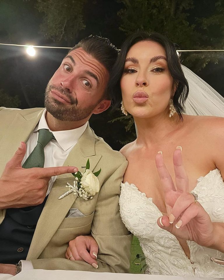 Fair City's Lynseyanne Mulvey and former Mr Ireland Karl Bowe say 'I do ...