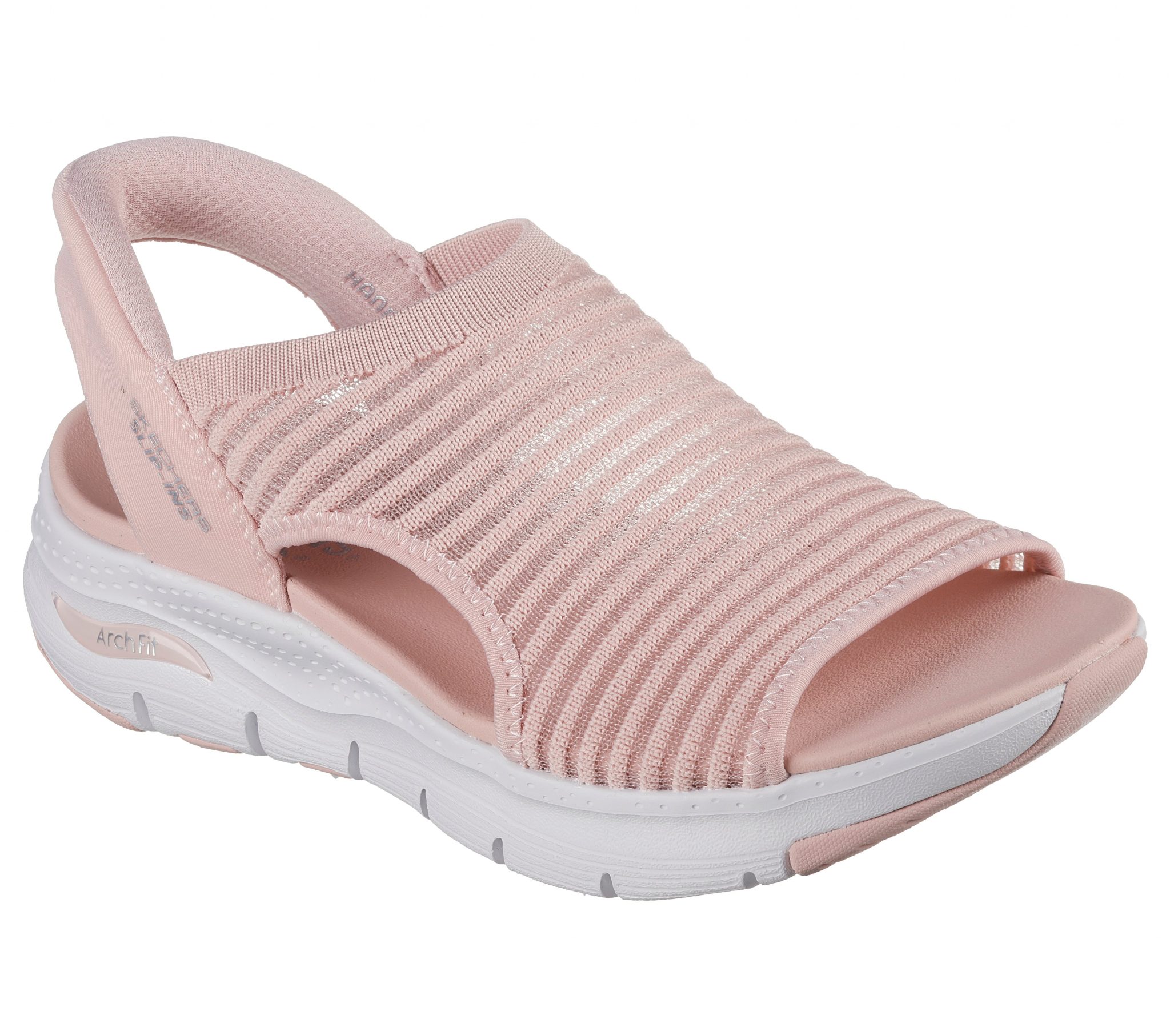 How to style Skechers Slip-in sandals this summer - VIP Magazine
