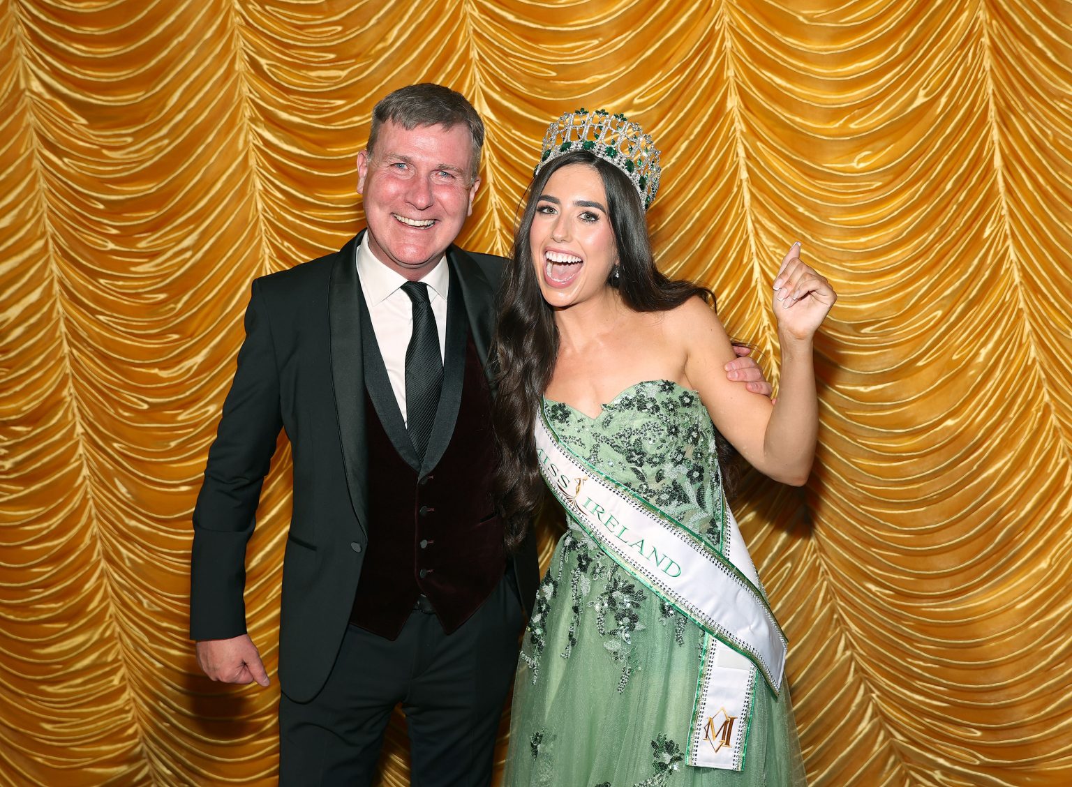 Caoimhe Kenny, daughter of Stephen Kenny, crowned Miss Ireland 2025