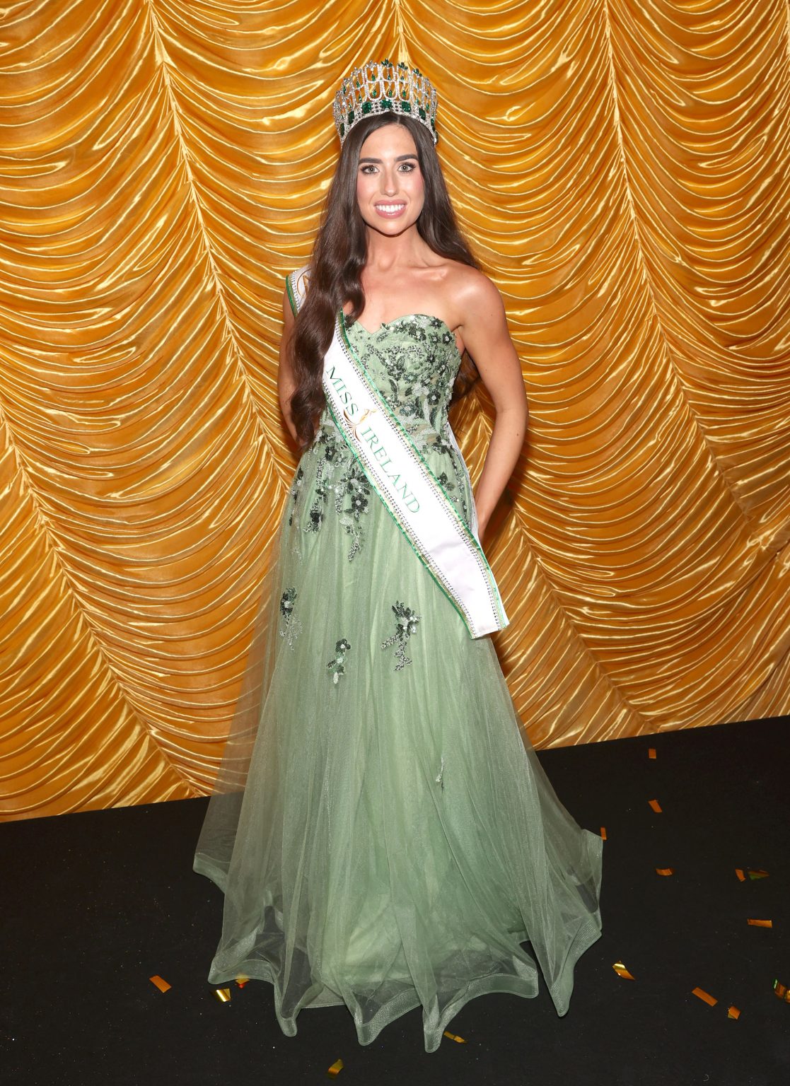 Caoimhe Kenny, daughter of Stephen Kenny, crowned Miss Ireland 2025