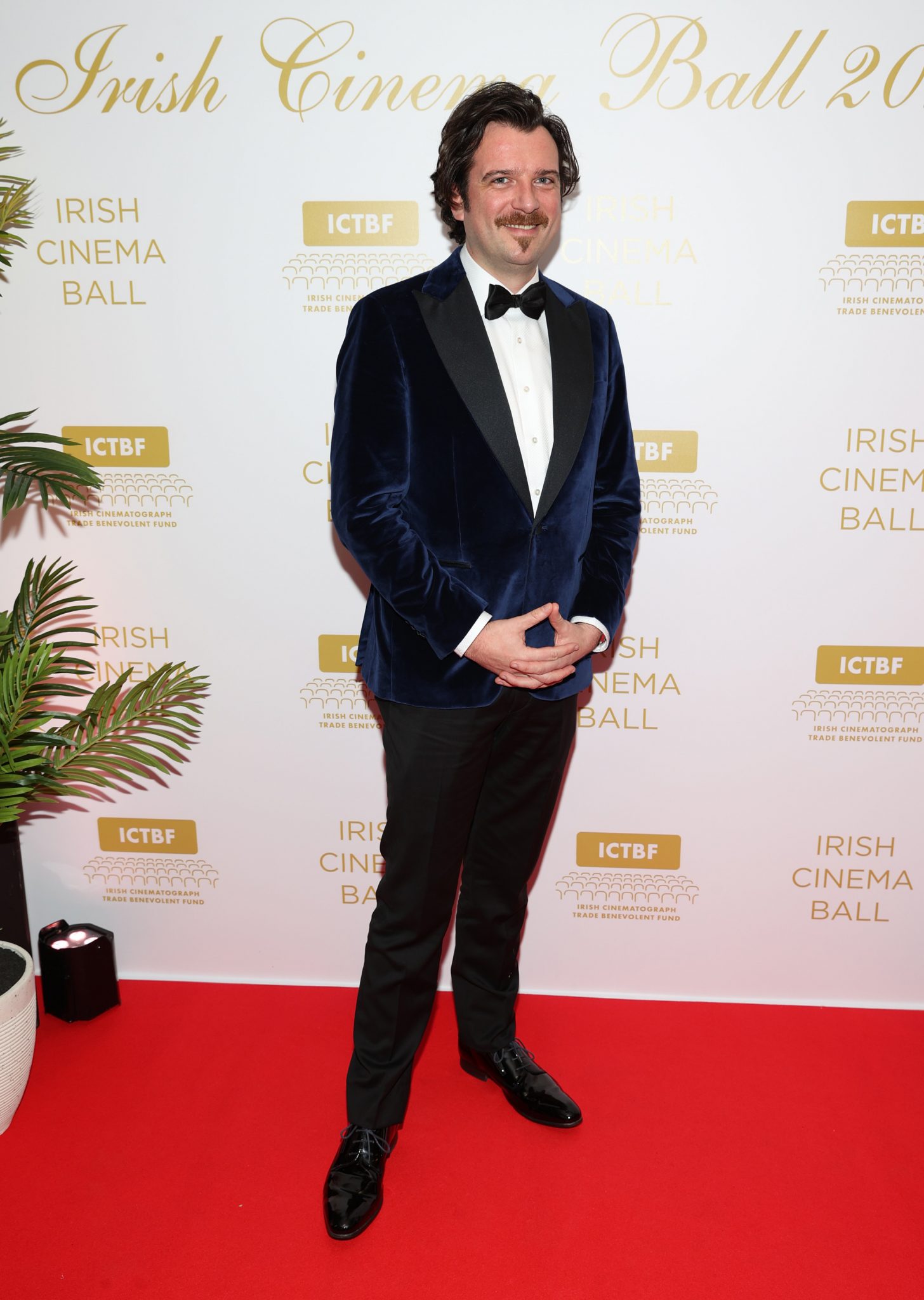 Kevin McGahern walks red carpet at Irish Cinema Ball