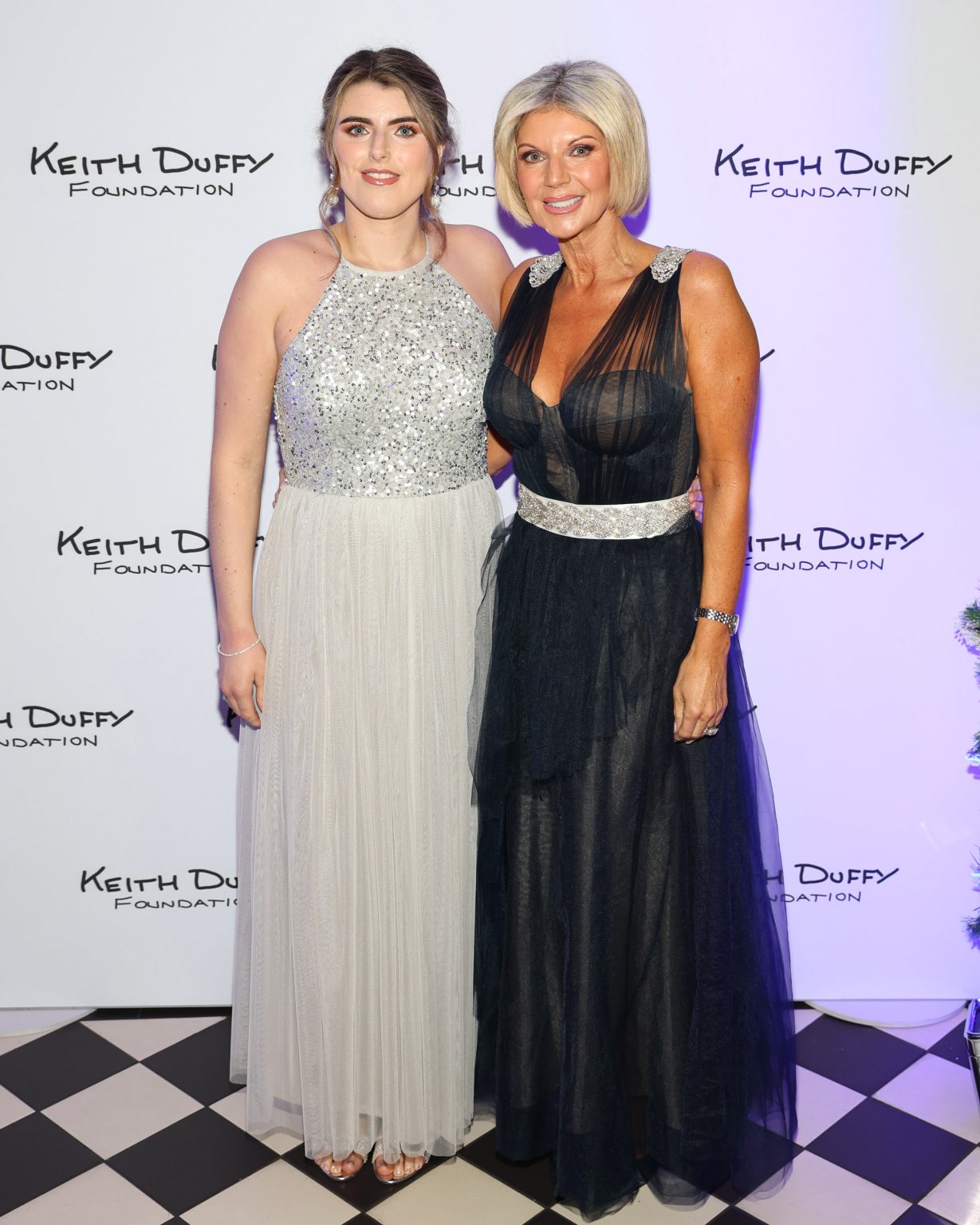 Keith Duffy joined by family for Foundation's Christmas Ball