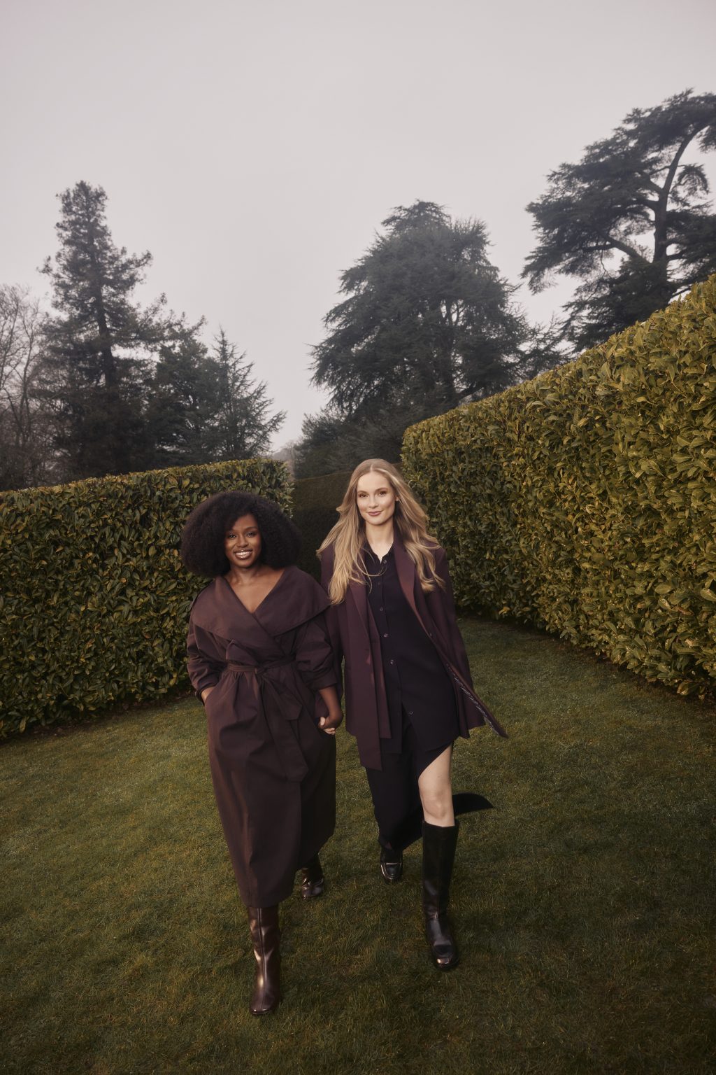 Masali Baduza, Hannah Dodd Pic: ZOE MCCONNELL/NETFLIX - VIP Magazine