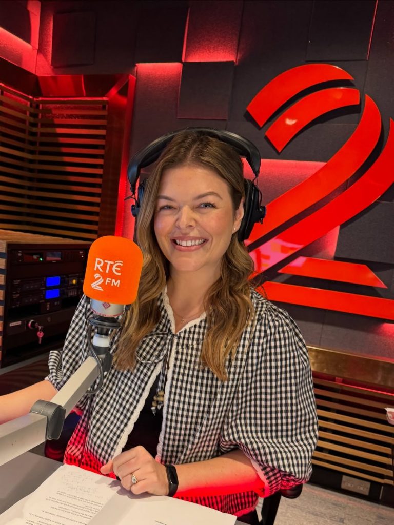 #2FMMornings with @doireanngarrihy here we GO!! ☺️😍Weekdays 10-12pm 📻 ...